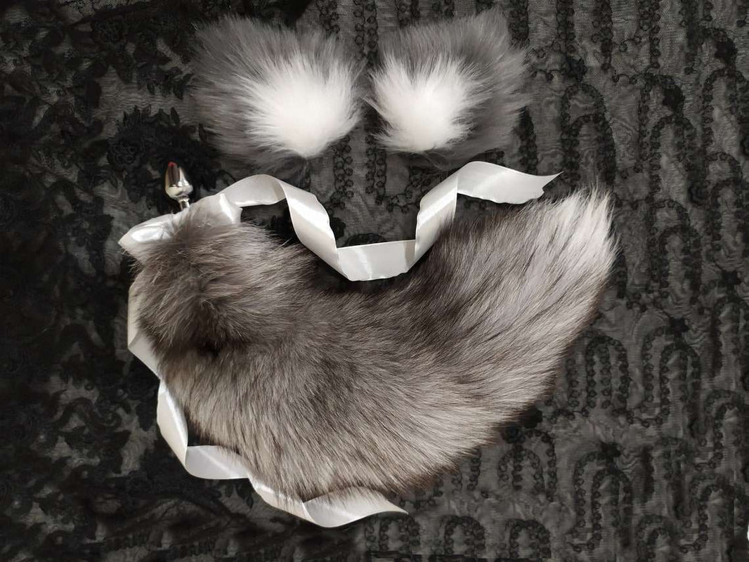 OhMyBP - Handmade tail plugs from faux and real fur.